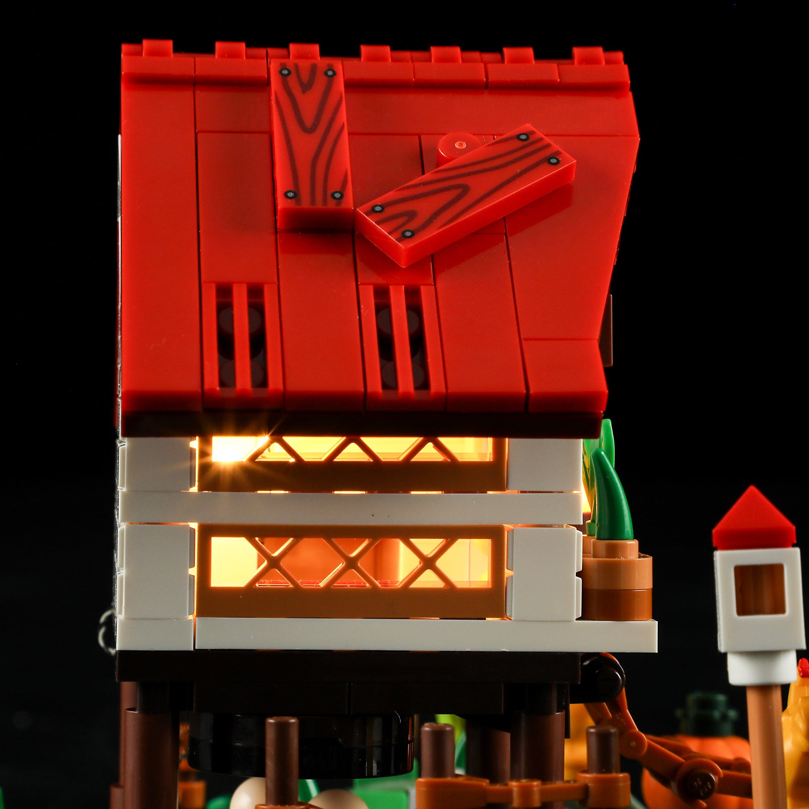 Funwhole The Hen House building blocks - Farm Life Chicken Henhouse and ...