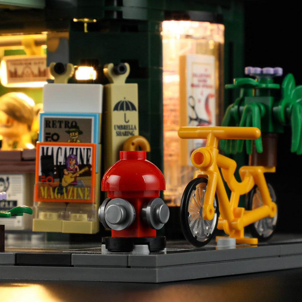 Funwhole Newsstand Building Blocks Toy- City Town Life Newsstand LED ...
