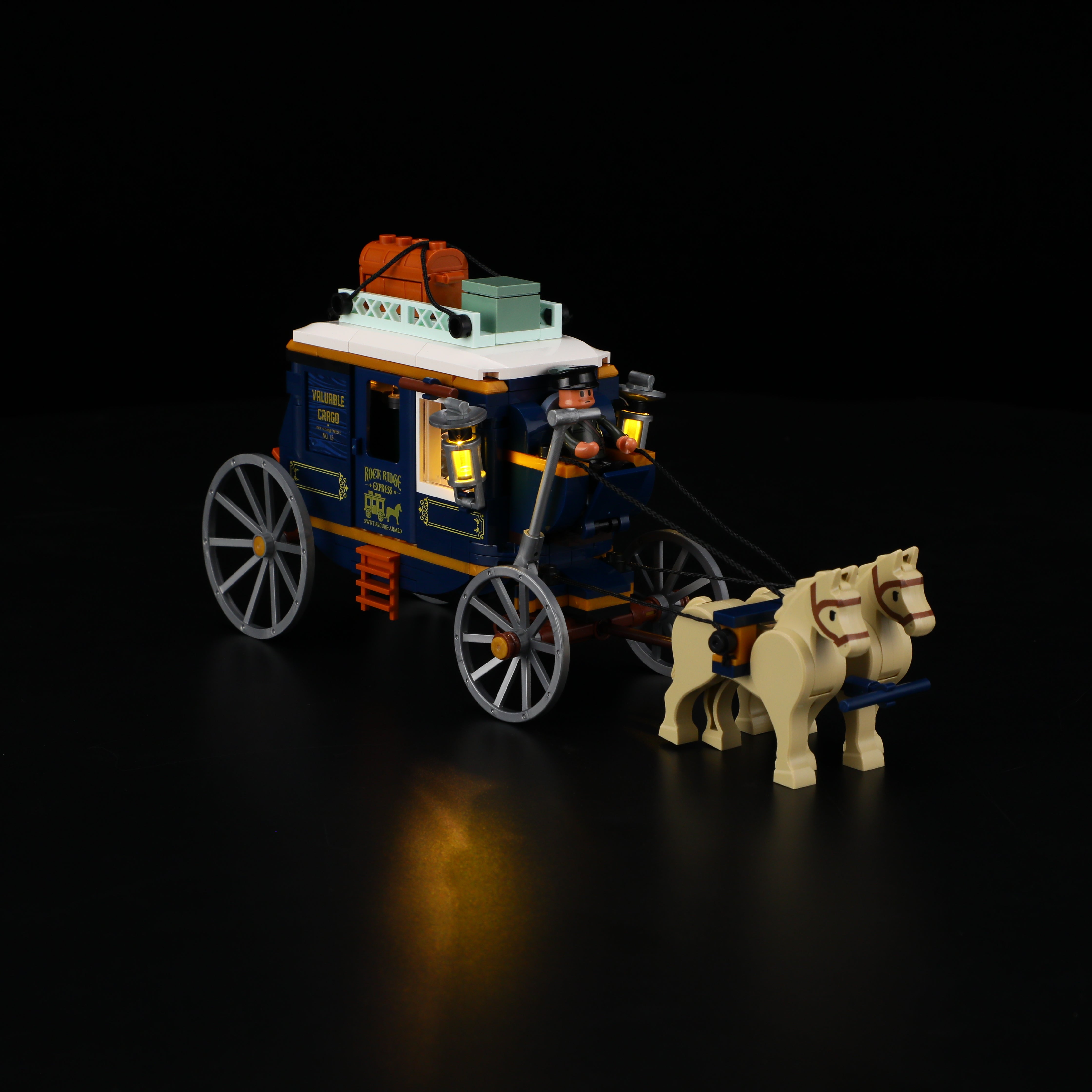 Lumibricks Treasure Stagecoach L9099 – Western Wagon Building Set