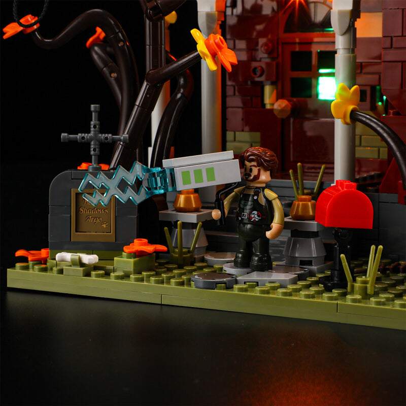 Lumibricks Midnight Haunted Mansion L9092 – LED Gothic Horror Building Set