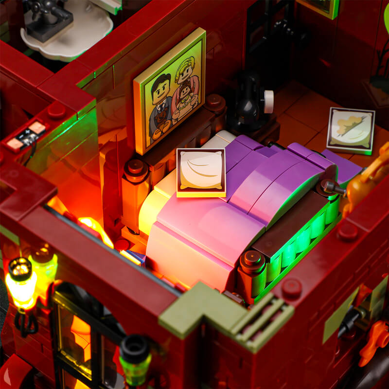 Lumibricks Midnight Haunted Mansion L9092 – LED Gothic Horror Building Set